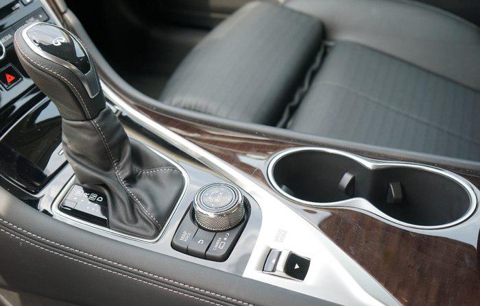 25万左右怎么选？沃尔沃S60或是英菲尼迪Q50L？车主说了大实话_百科TA说