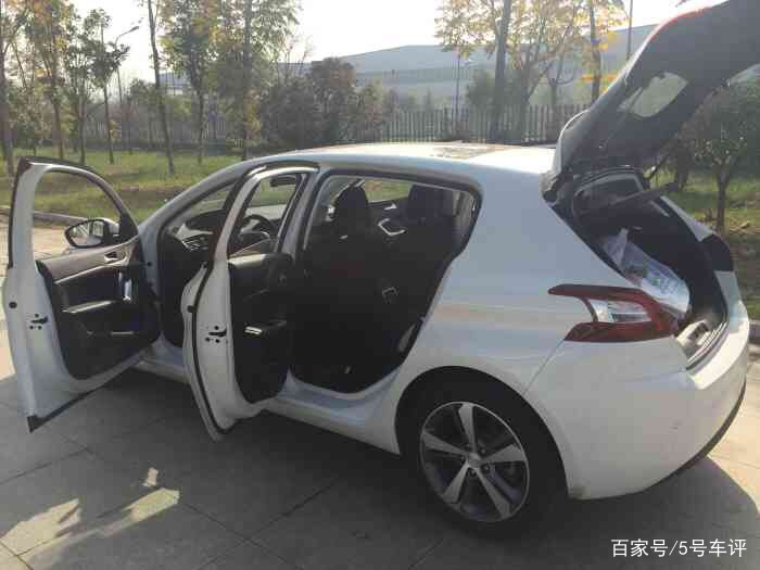 8万左右的标致308S，1.6T车型更是一车难求_百科TA说