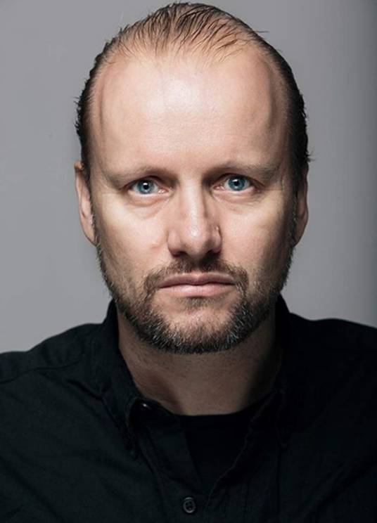 Hallvard Holmen_百度百科