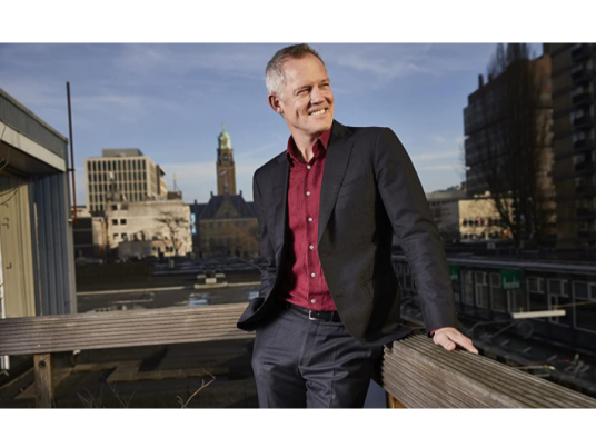 Gil Alkabetz（导演、编剧、制作人、演员）_百度百科