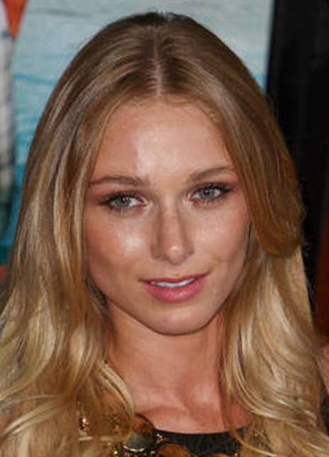 Alyssa Julya Smith_百度百科