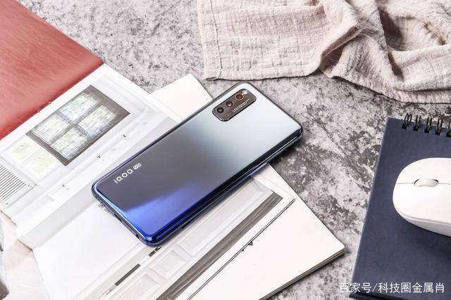 顶级性能，轻快高刷、出彩续航，iQOO Neo3打造沉浸式游戏体验_百科TA说