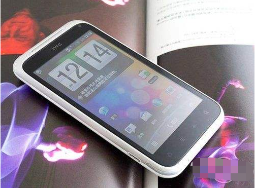 HTC G17 EVO 3D（白色）_百度百科