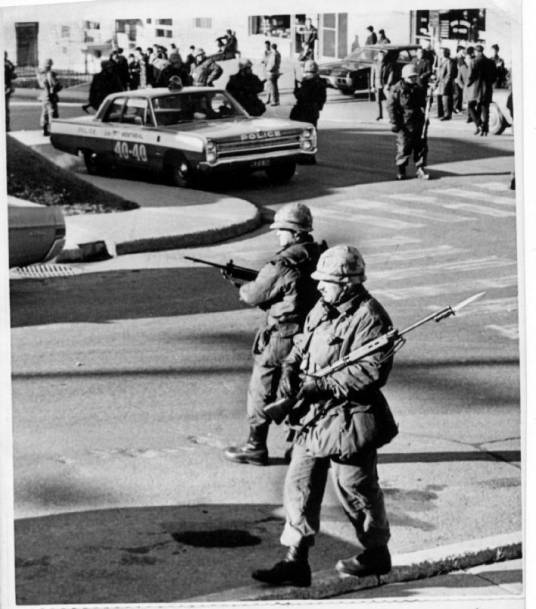 十月危机_百度百科