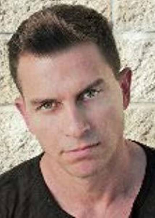 Christopher Brian Nicoletti_百度百科