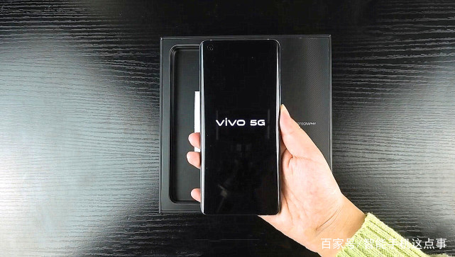 vivo X50Pro+一天使用体验：给足配置后，能否得到认可？_百科TA说