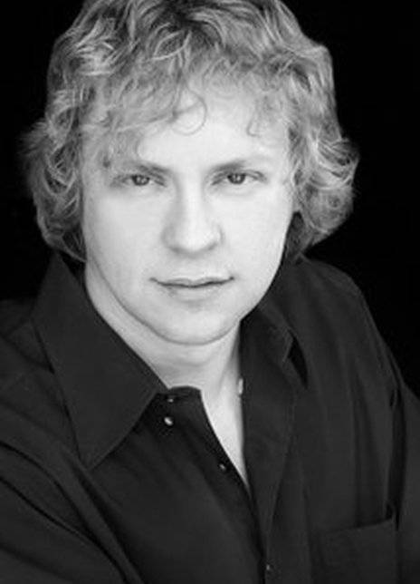 Josh Davidson（演员）_百度百科