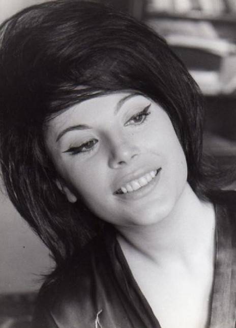 Daniela Rocca_百度百科