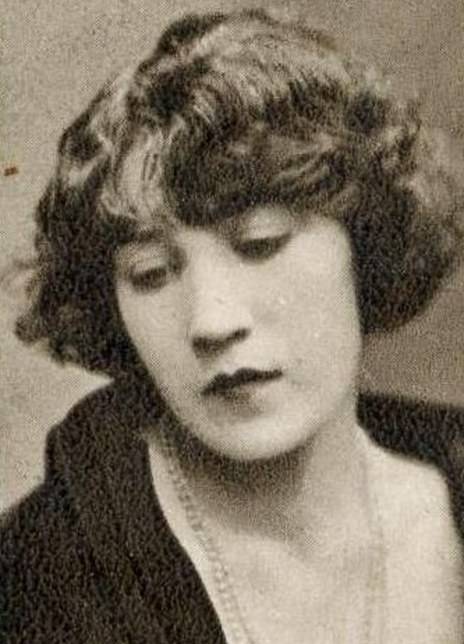 Molly Malone（美国女演员）_百度百科