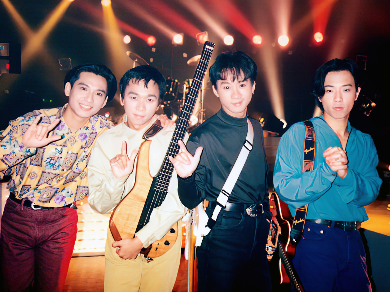 海阔天空（1993年Beyond演唱的粤语摇滚歌曲）_百度百科