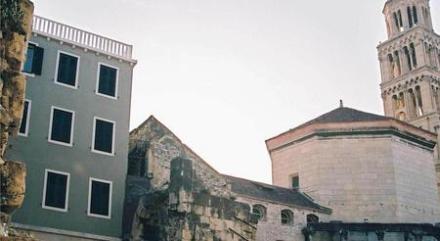 Hotel Peristil_百度百科