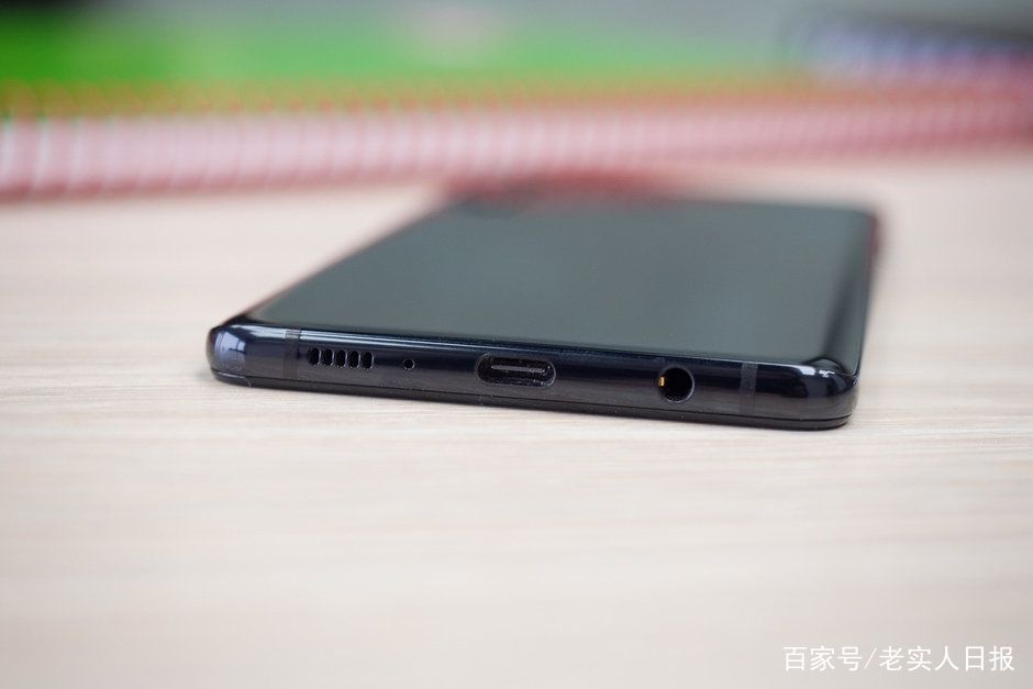 3499元三星A9S到底值不值得买？一星期主力机感受说说优缺点_百科TA说