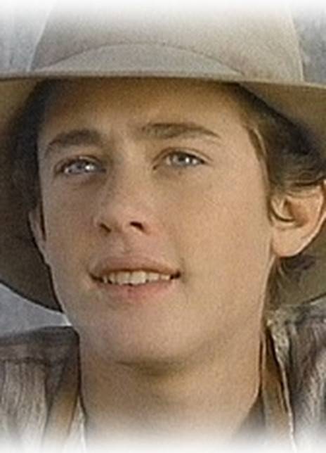 Christopher Pettiet_百度百科