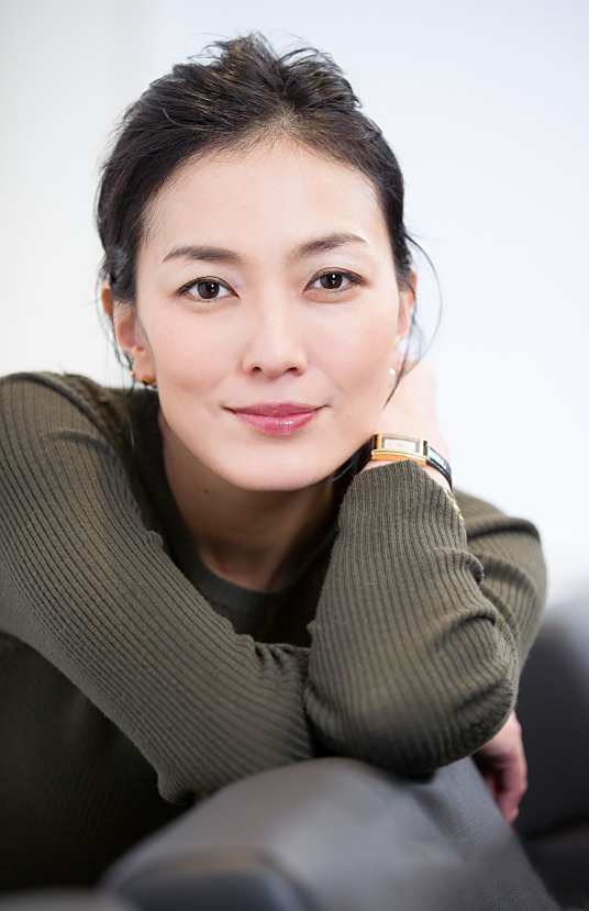 板谷由夏（日本演员、模特） 百度百科