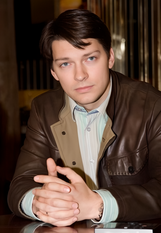 丹尼尔·斯特拉霍夫_百度百科