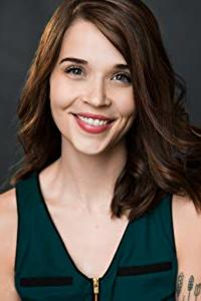 Lisa Edmondson_百度百科