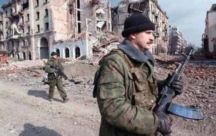 巷战（在街巷之间进行的争夺战）_百度百科