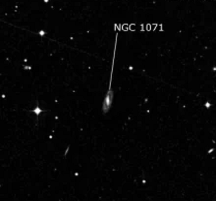 NGC 1071_百度百科