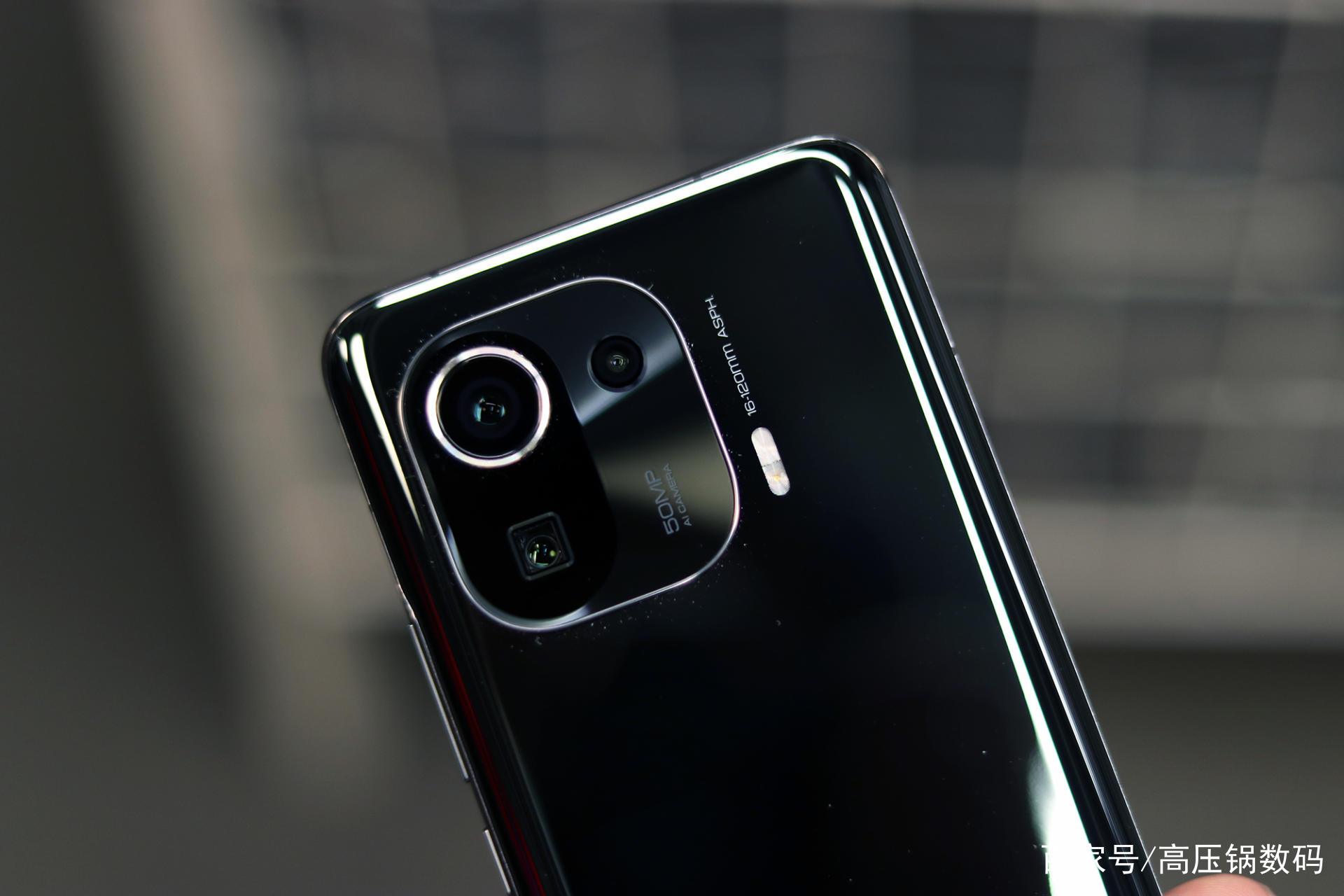 小米11 Pro发布，诸多配置升级：补齐短板，体验更好_百科TA说