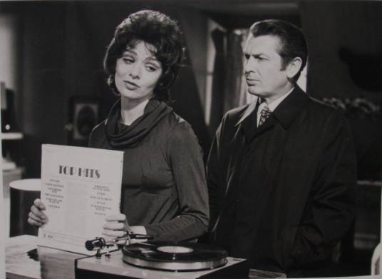 Trial（英国1971年Barrie Cookson等人主演的剧集）_百度百科