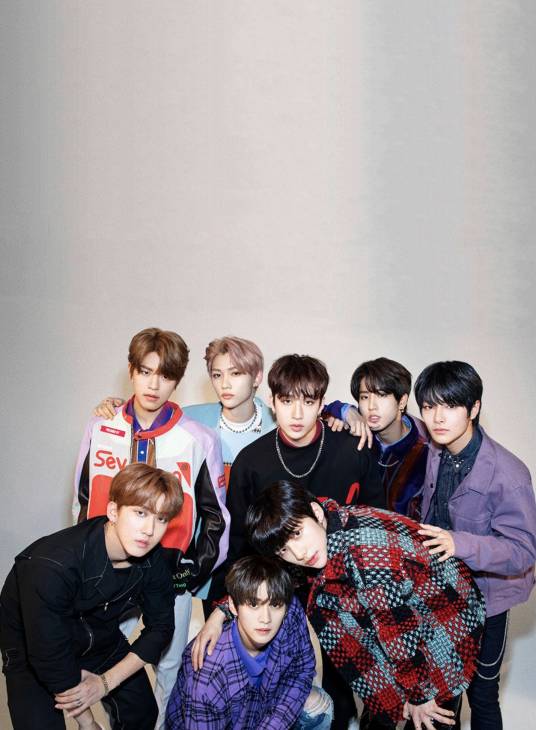Stray Kids（韩国男子演唱组合）_百度百科