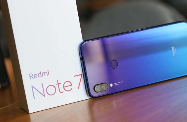 过年买不到红米Note7？这部骁龙660手机是更好的选择_百科TA说