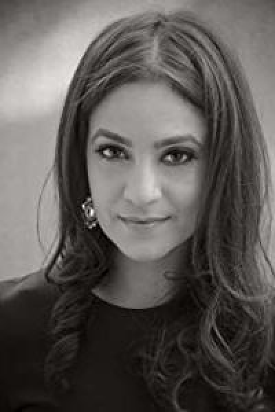 Christina Andrew_百度百科