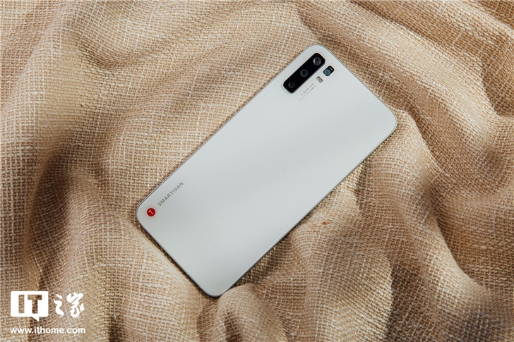 坚果Pro3手机双12限时优惠：骁龙855 Plus，到手价2599元起_百科TA说