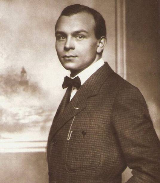 Paul Hartmann_百度百科