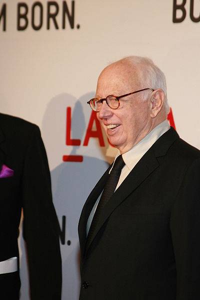 Ellsworth kelly（画家、雕塑家）_百度百科