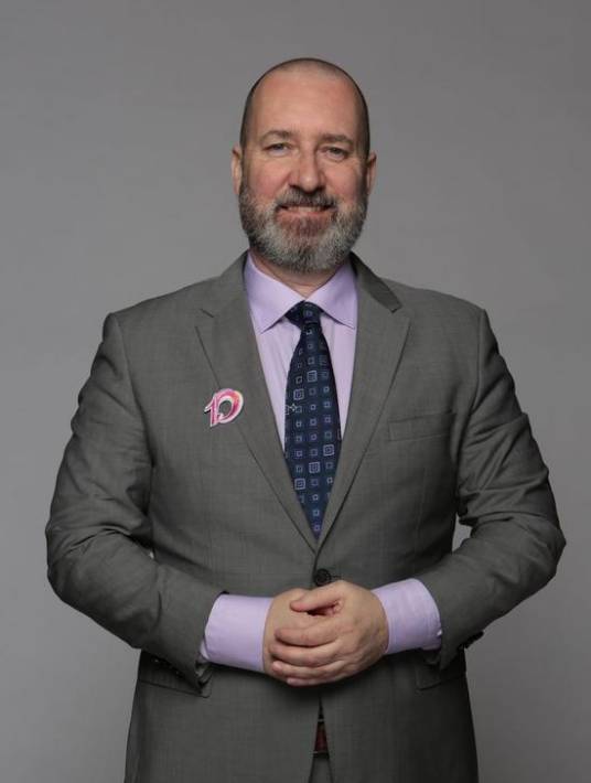 凯文·阿什顿_百度百科