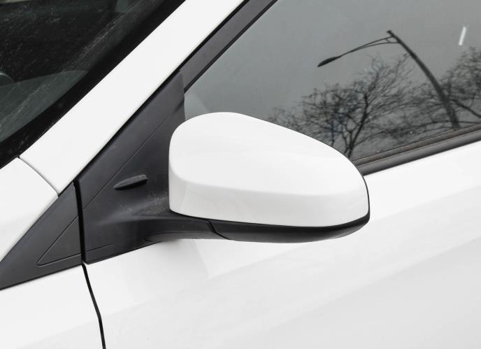 7万的YARiSL致享好吗？开了60天，车主直白地谈了用车心得_百科TA说