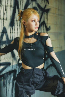 FIFTY FIFTY（韩国女子唱跳组合）_百度百科