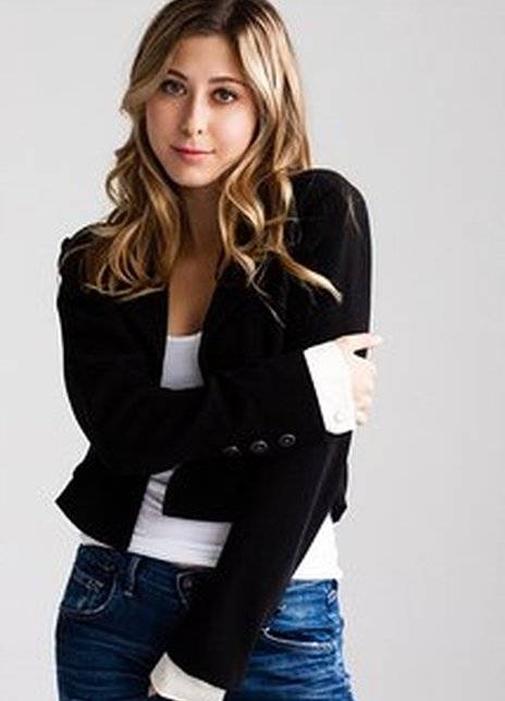 Elizabeth Small_百度百科