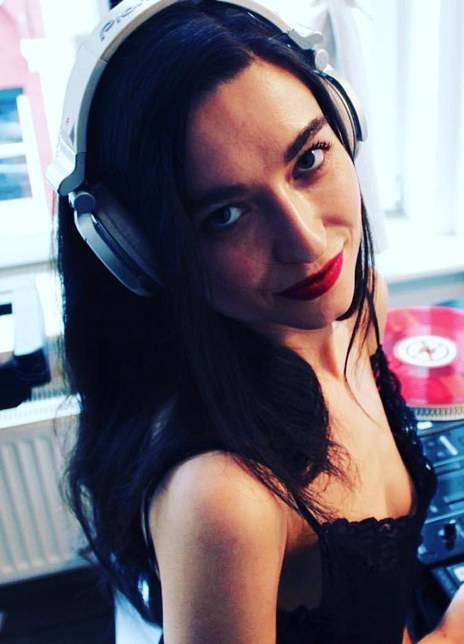 Eva Swan_百度百科