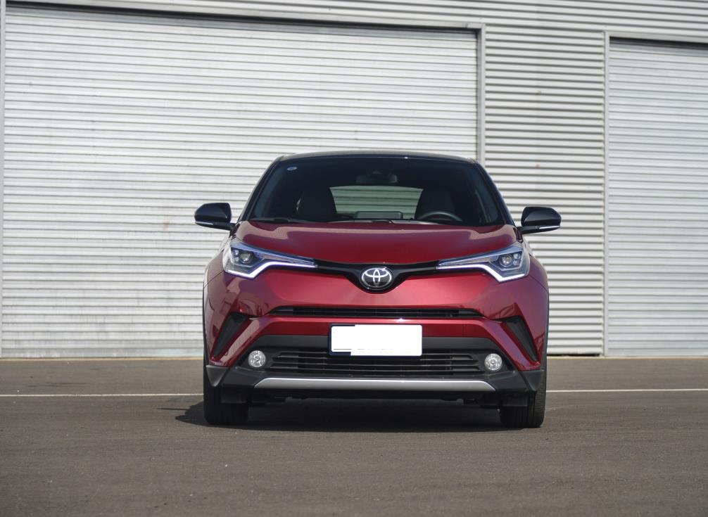 17万怎么选车？丰田奕泽和马自达CX4该选谁？听完你就明白了_百科TA说