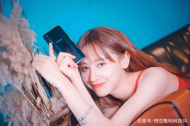 1698元起！魅族16Xs正式发布，颜值性能都在线，真香！_百科TA说