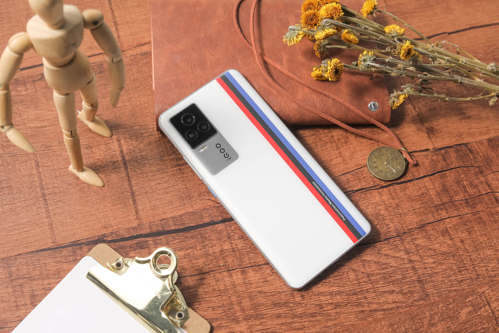 完全改变了用机习惯，iQOO 7百瓦闪充初体验_百科TA说