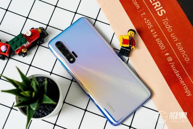 极果评测｜华为Nova6:潮流5G的头号先锋！自拍也能“夜如白昼”_百科TA说