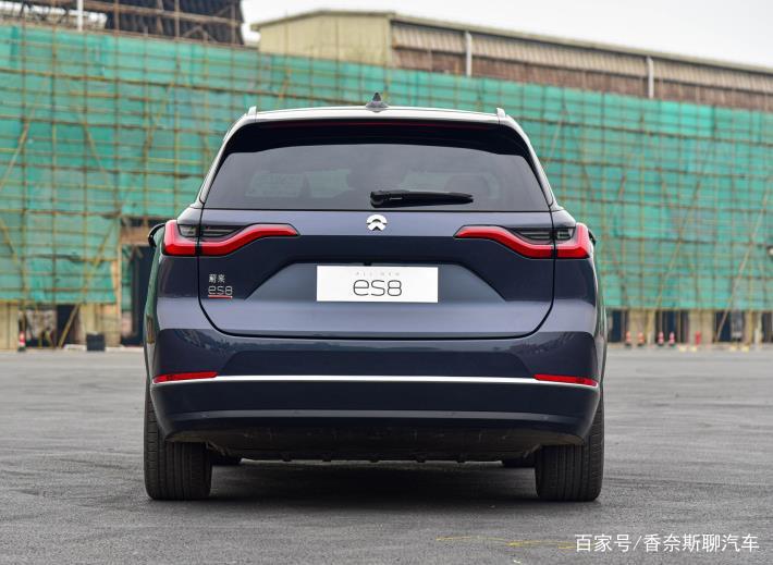 存款49万，买车执意要选蔚来ES8，车主语重心长地谈了驾驶感受_百科TA说
