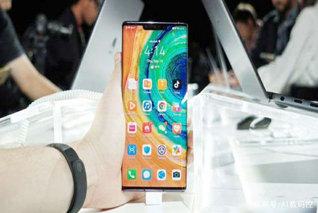 5G时代来临，2K曲面屏+麒麟980，华为Mate20pro还值吗？_百科TA说