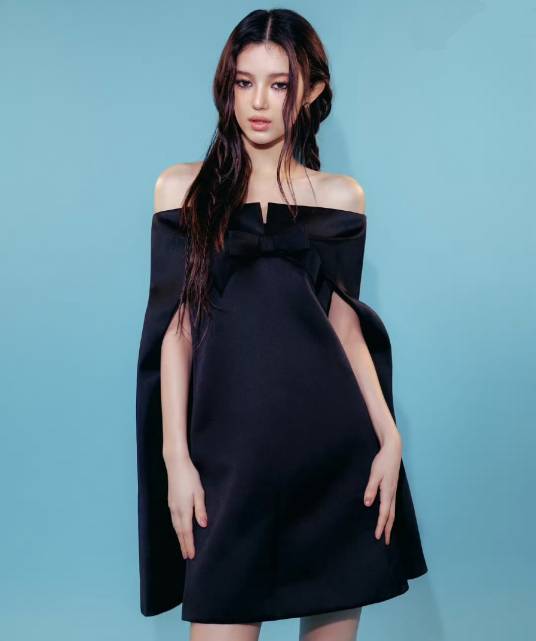 Danielle（澳大利亚、韩国双重国籍女歌手，女子演唱组合njz成员）_百度百科