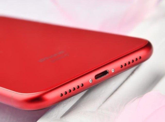 新iPhone XR重磅爆料 将采用Type-C充电接口_百科TA说