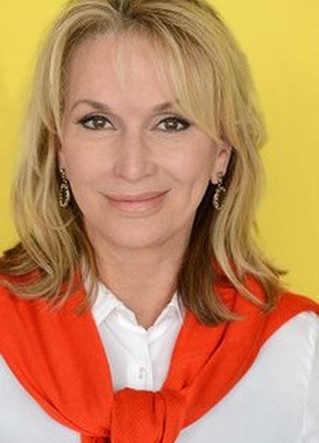 Catherine Lacy_百度百科