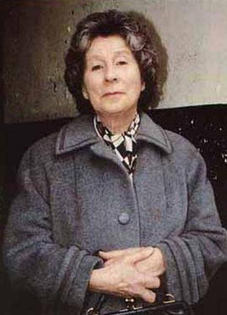 Elizabeth Kelly_百度百科