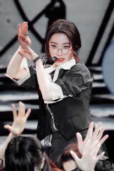 Maroon Night_百度百科