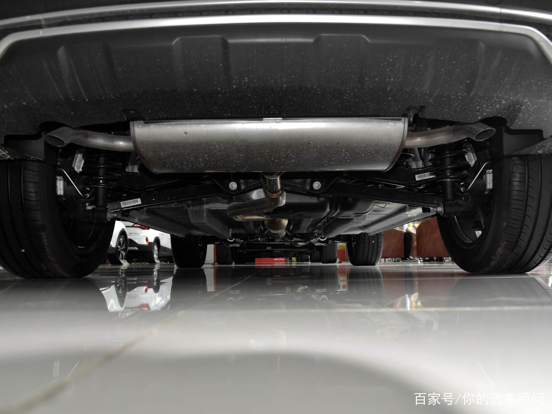 比合资同价SUV更大，顶配不到12万，带自动挡，带你看BEIJING X5_百科TA说