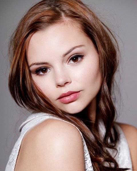 Eline Powell_百度百科