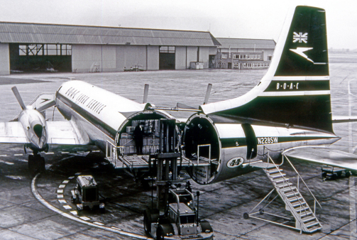 CL-44客机_百度百科