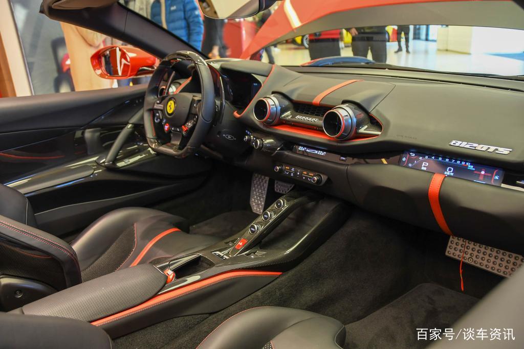 2020款“法拉利812”，V12引擎的“猛兽”，抵挡不住的诱惑_百科TA说